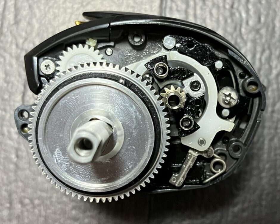 【24スティーズSV TW 100 インプレ】巻き心地と遠投性が極めて高いバーサタイル機 | PEIのタックル研究所