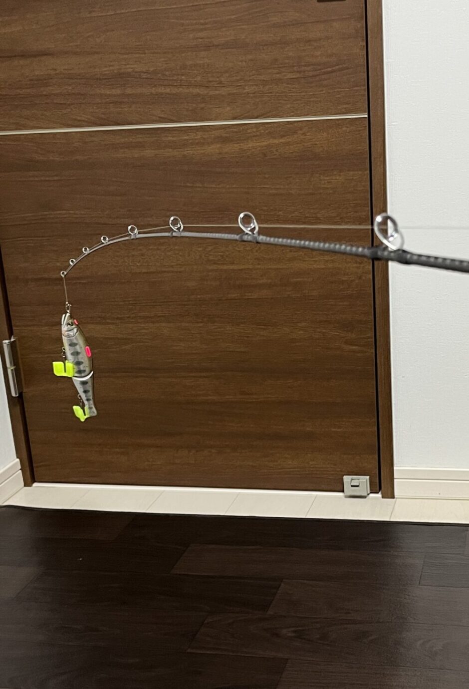 【19スコーピオン1581F-2 インプレ】圧倒的なトルクと高い操作性のジャークベイト,トップ専用ロッド | PEIのタックル研究所