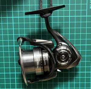 【24セルテート LT3000 インプレ】ツインパワーよりトラブルレスで巻きの軽い高剛性機 | PEIのタックル研究所